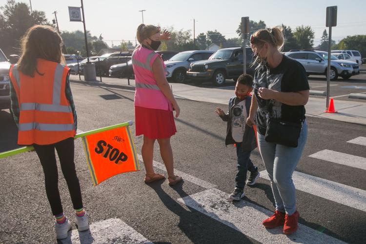 Summitview Elementary kicks off school year in brand-new building | Local | yakimaherald.com