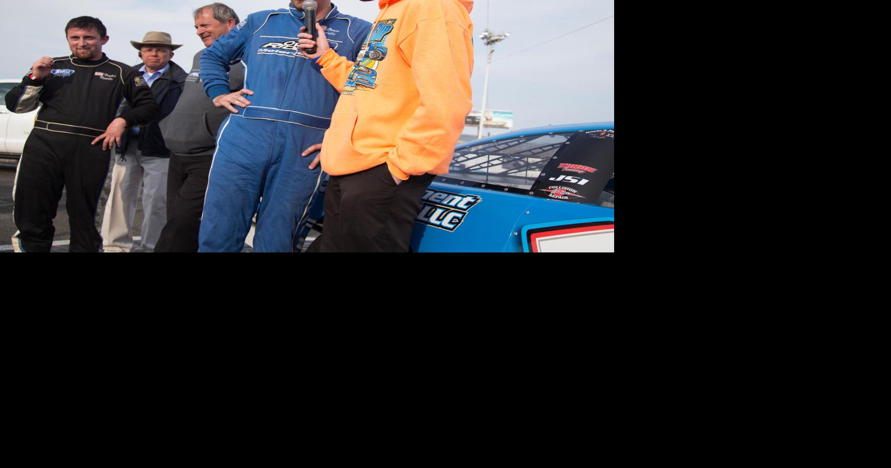 Naches' Owen, Tayler Riddle claim top spots in 51st Apple Cup ...