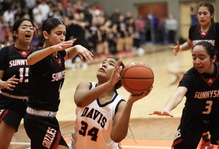 Allen-Greggs scrambles to hit game-winner, secures Davis girls' first ...