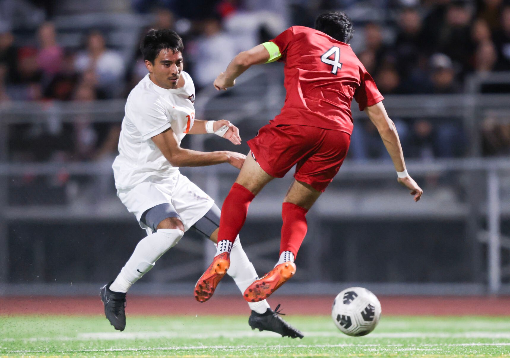 Davis soccer knocks off Eastmont to clinch share of Big 9 title | CBBN ...