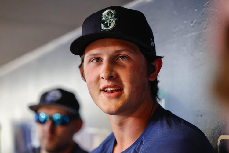 Mariners sign top draft picks Jurrangelo Cijntje and Ryan Sloan ...