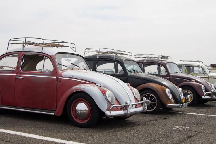 Photos: Volkswagens drag race at Renegade Raceway | News Photos ...