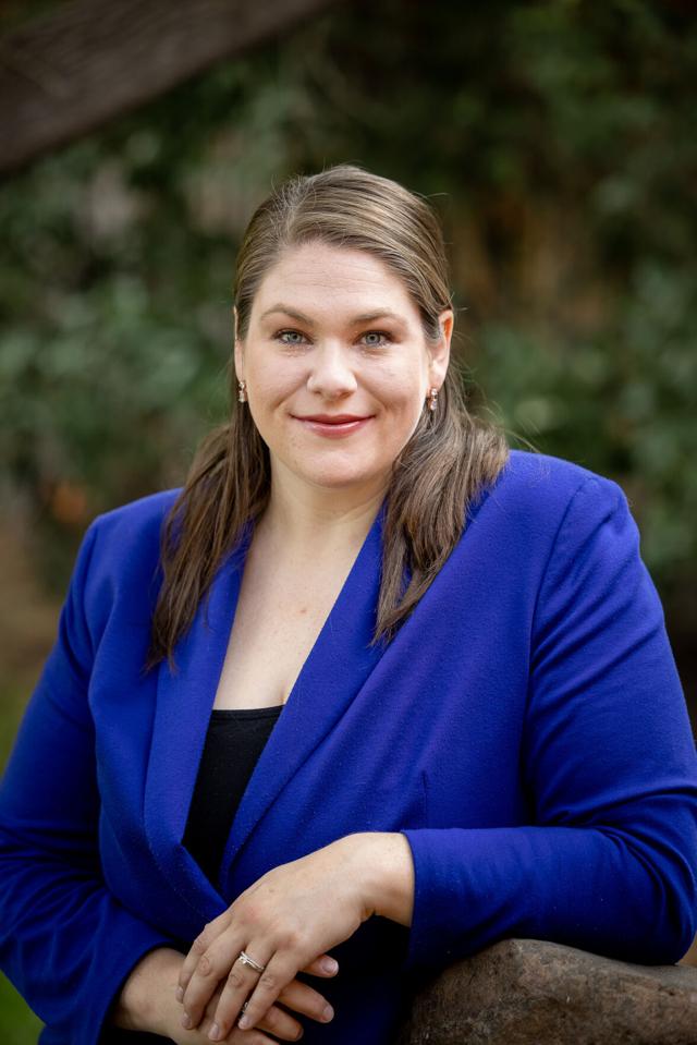 Erika Rutter: Attorney at Yakima County Volunteer Attorney Services ...