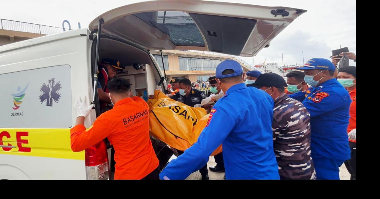 Indonesian rescuers find a body while searching for Spanish soccer ...