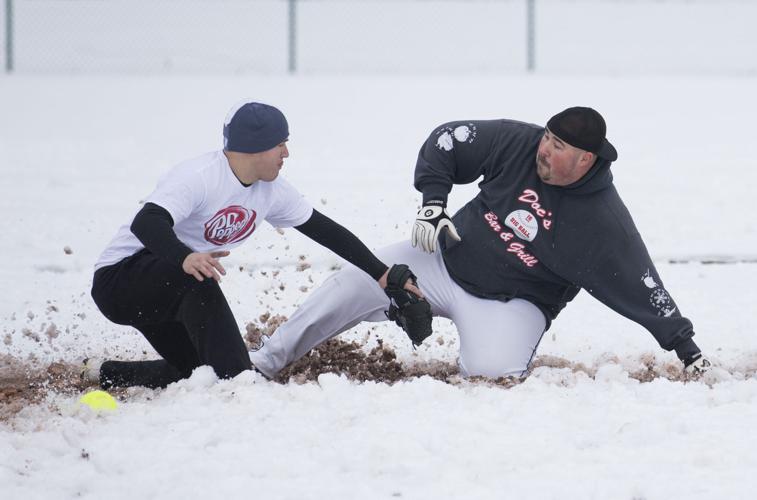 Annual Snowball Softball Tournament | News Photos | yakimaherald.com