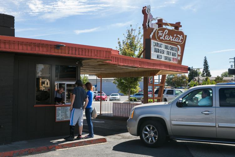 Relishing local fare: Lariat Bar-B-Q satisfies customers | Business ...