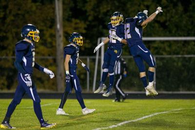 Naches Valley football tops Cle Elum for first victory | SCAC ...
