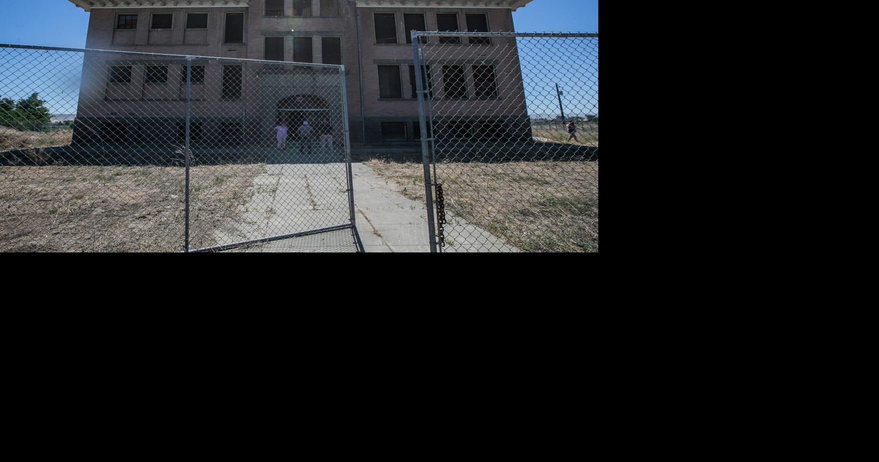 Mabton mayor determined to bring landmark school back to life | Lower ...