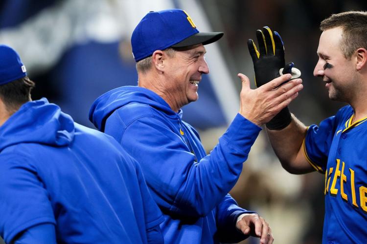 Cal Raleigh on new Mariners manager Dan Wilson: ‘He’s always been there ...