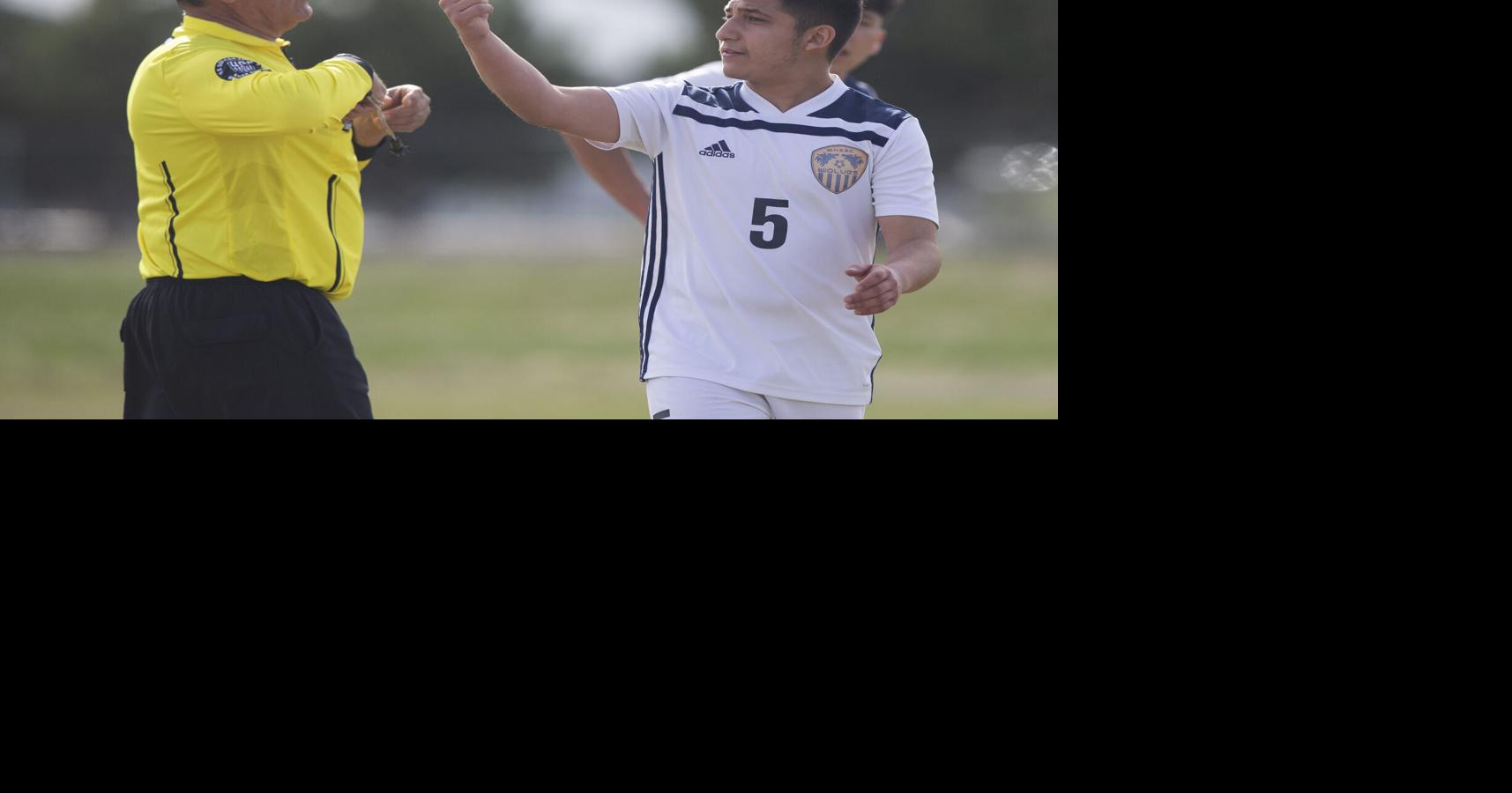 Highland vs. Wapato boys soccer | | yakimaherald.com