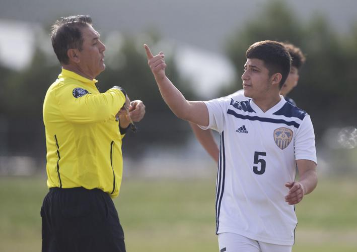 PHOTOS: Highland boys defeat Wapato 1-0 in soccer | Photos and Videos ...