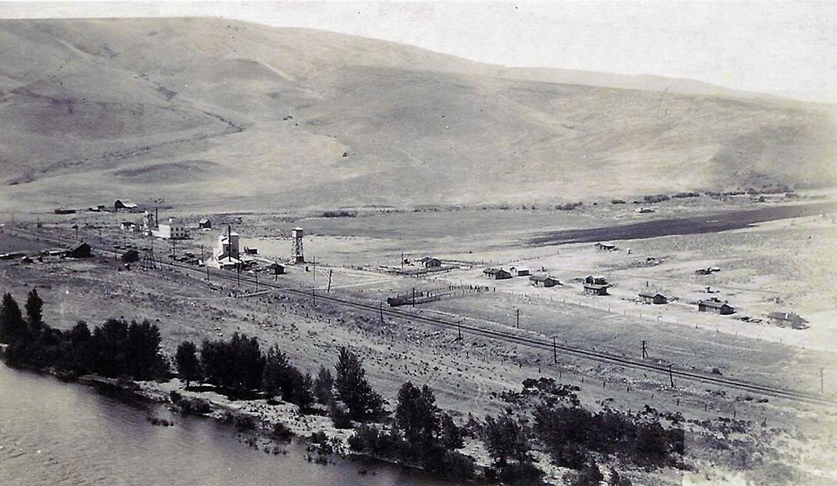 It Happened Here: Miners dig silica out of Yakima River Canyon | Local ...