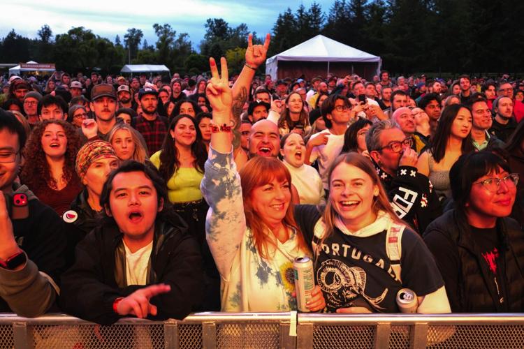 PHOTOS: Remlinger Farms opens summer concert season with Portugal. the ...