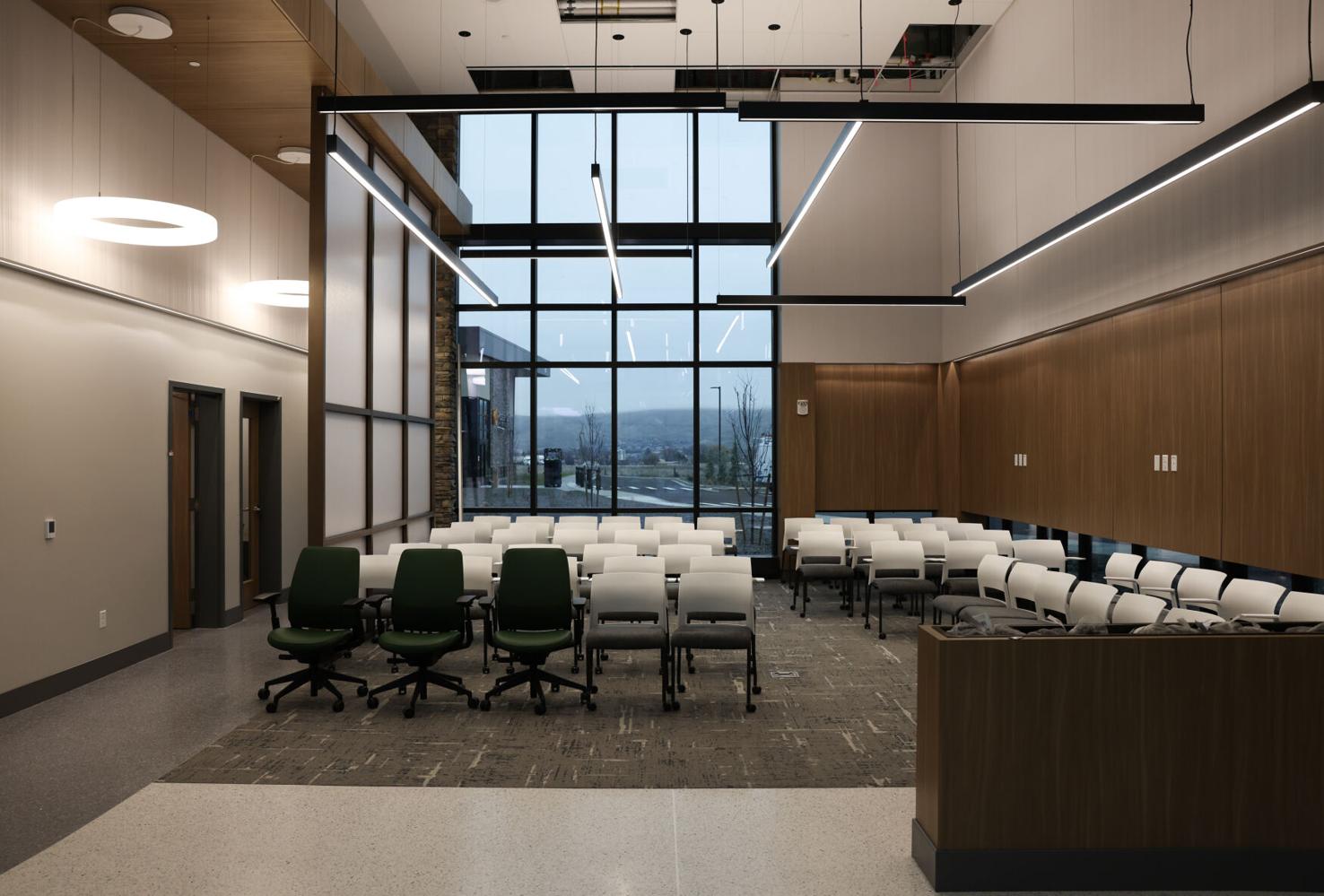 Community gets a sneak peek of new Prosser Memorial hospital | Local ...