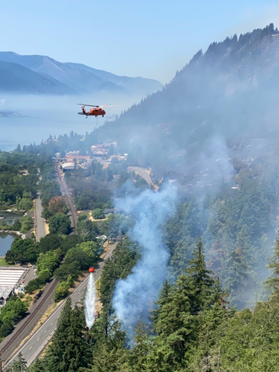 Tunnel 5 Fire in Columbia River Gorge leads to evacuations, affects ...