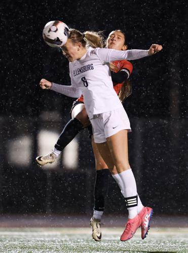 Ketcham's saves help East Valley survive Ellensburg for district title ...