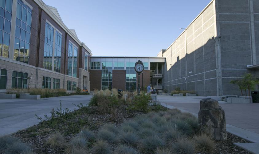 A.C. Davis High School is dedicated (15 images) | Local | yakimaherald.com