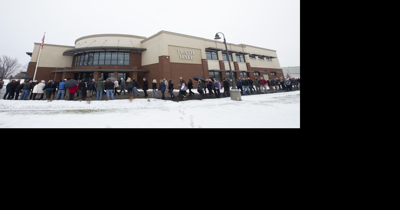 Perry Technical Institute opens Plath Hall | News Photos | yakimaherald.com