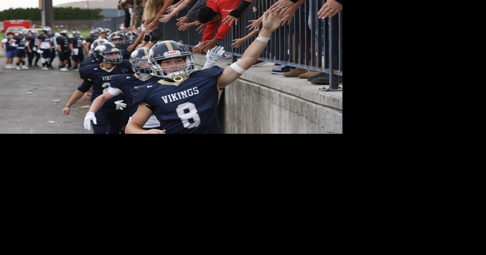 PHOTOS: Selah defeats Ellensburg 7-3 in football | Photos and Videos ...