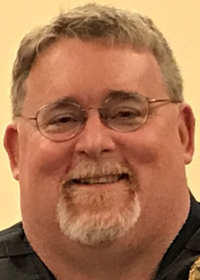 Dave Simmons, former Wapato, Zillah police chief, tosses hat in race ...