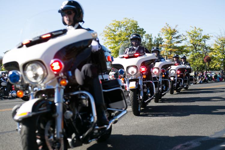 Photos: Yakima's Sunfair Parade | Photos and Videos | yakimaherald.com