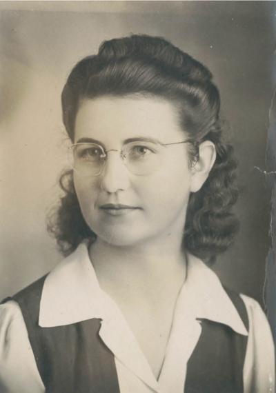 Marie Leona Ravine | Test | yakimaherald.com