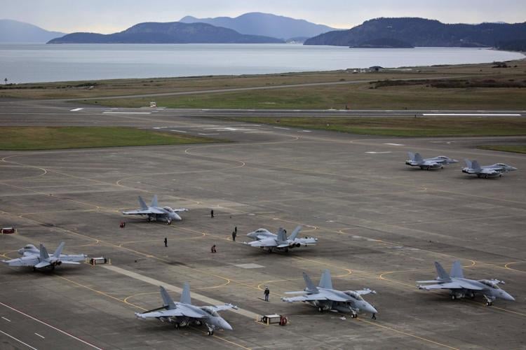 Navy fighter jet crashes near Mount Rainier in Yakima County; 2 crew ...