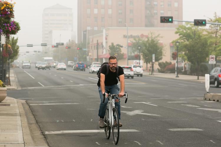 Photos: Wildfire smoke smothers the Yakima Valley | Local ...