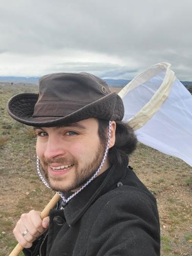 Buzzing about bees: meet Bran Romero, visiting volunteer and bee lover | Local | yakimaherald.com