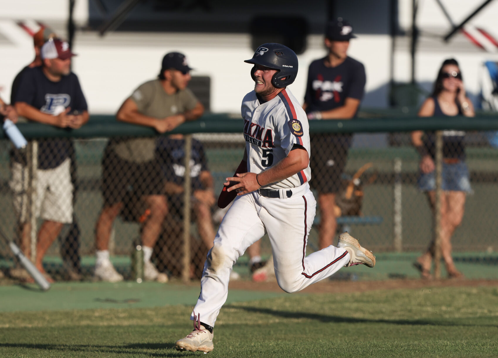 PHOTOS: Yakima Valley Pepsi Pak defeats Kelly Brady Bagpipers 15-0 ...