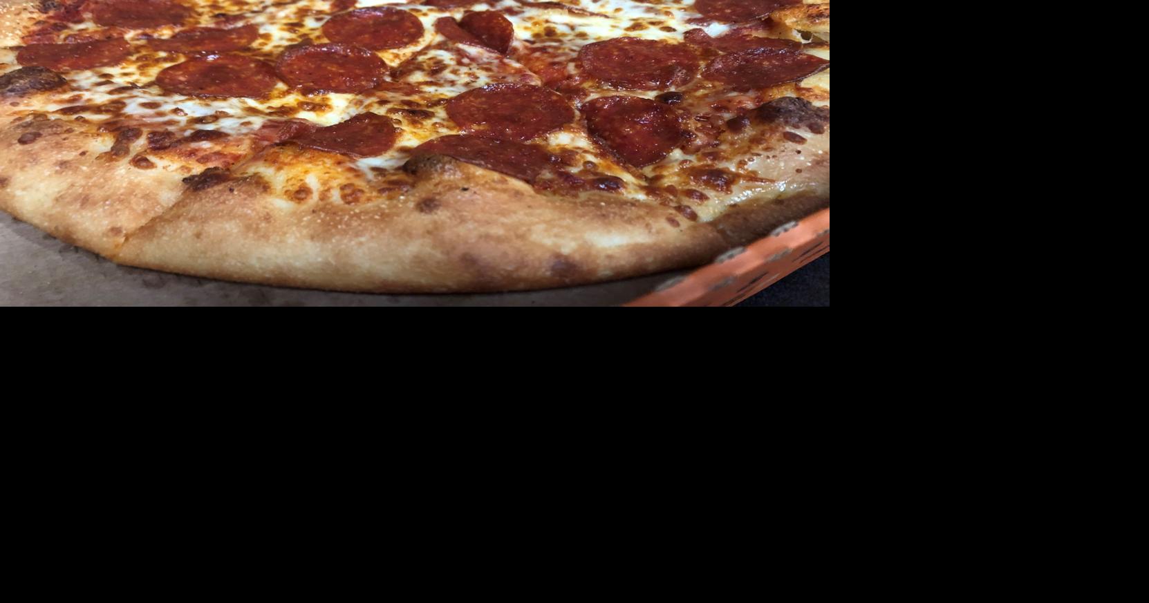 Pat Eats Garbage Food: Three cheers for ‘large round pizza with ...