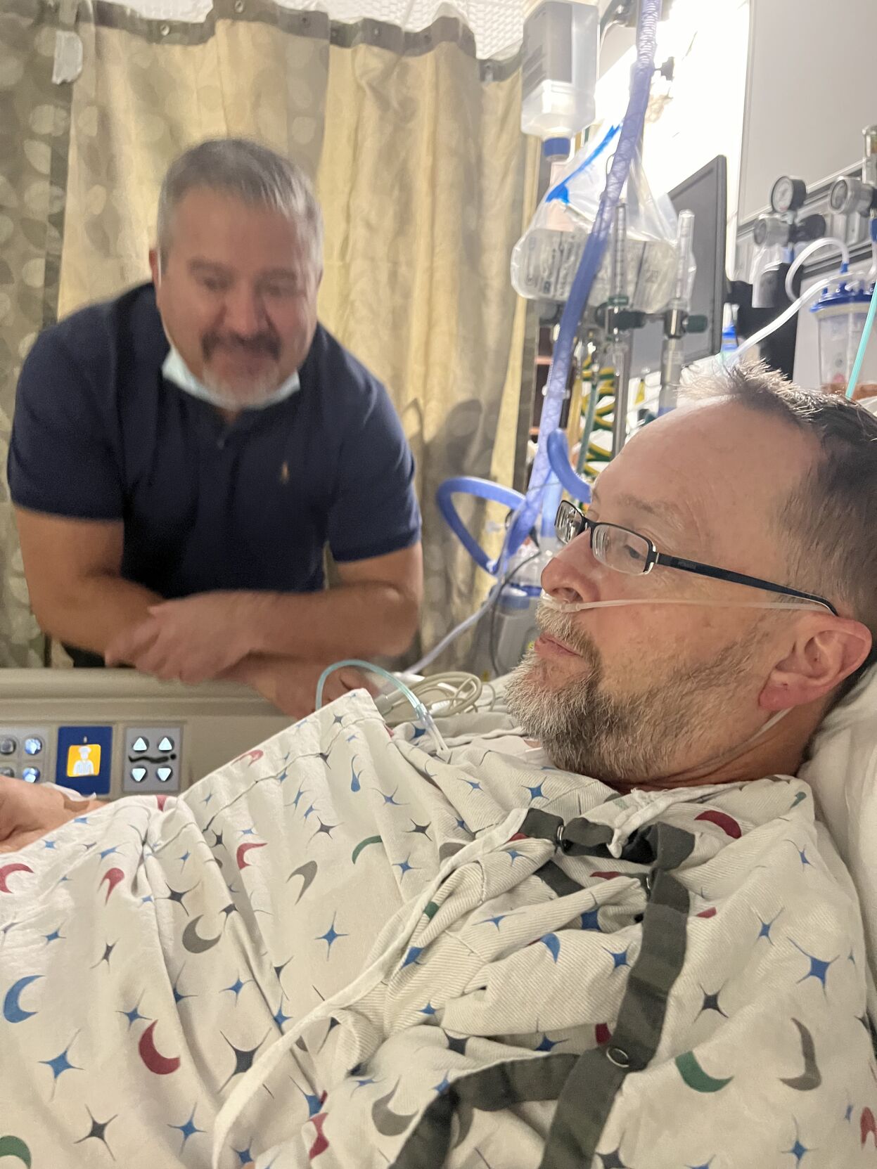 A 'village' comes together to save a man's life at White Pass | Local ...