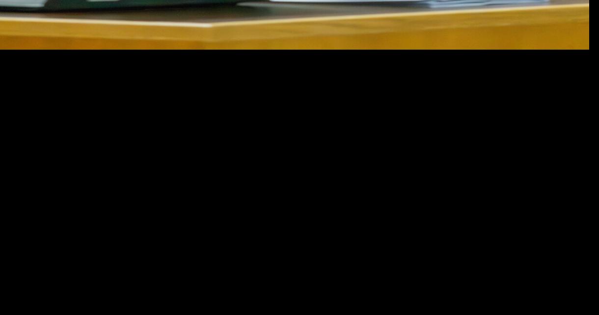 Defendant in Sunnyside smoke shop brawl pleads guilty, gets waiver on ...