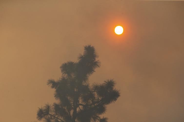 Schneider Springs Fire burning northwest of Naches engulfs another 2K ...