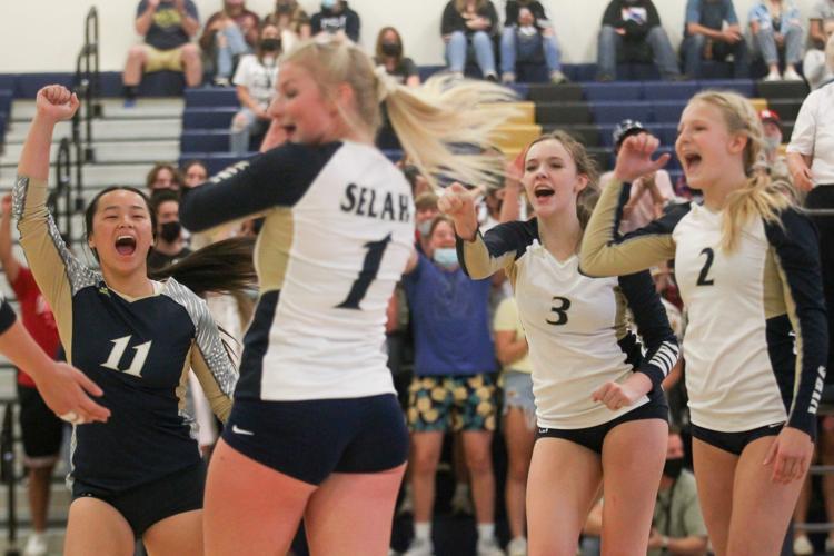 Prep Roundup: Selah volleyball opens with home sweep over Eisenhower ...