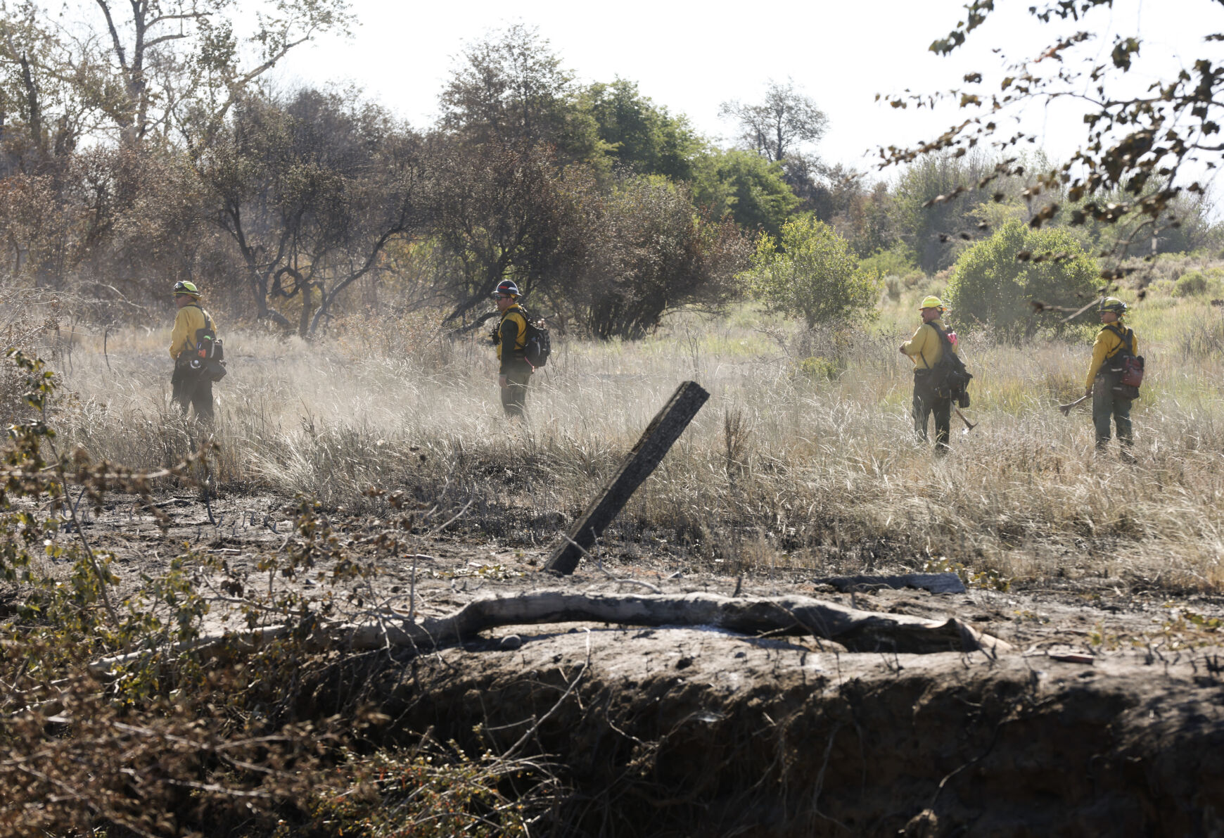 Residents still struggle with loss one year after wildfire near White ...