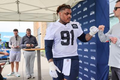 Seahawks rookie Byron Murphy II signs contract on first day of minicamp ...