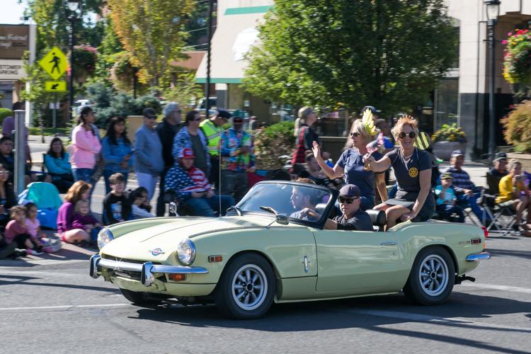 Photos: Yakima's Sunfair Parade | Photos and Videos | yakimaherald.com