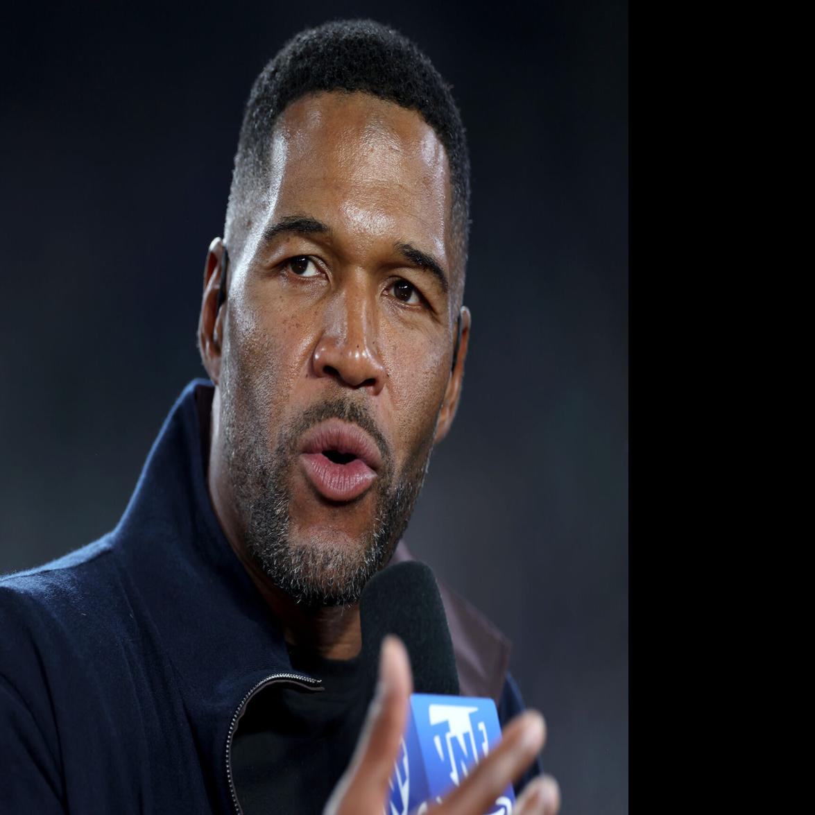 michael strahan no gap