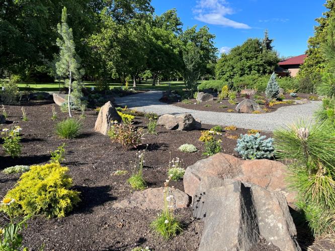 Yakima Arboretum’s new Winter Garden is an all-year oasis | Magazine | yakimaherald.com