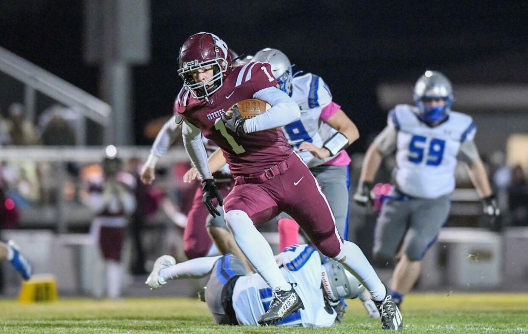Kittitas, Cle Elum hitting the road to open state football playoffs on ...