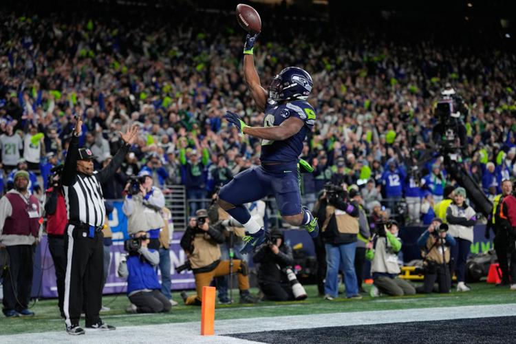 Seahawks thump 49ers in playoff opener, advance to NFC Championship ...