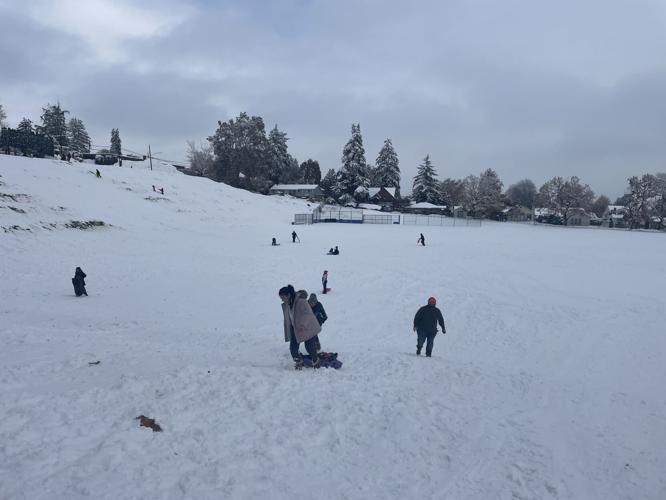 Yakima gets 5-6 inches of new snow, with more wintery weather in the ...