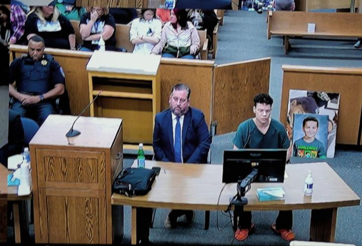 Man who killed two children in crash after high-speed pursuit on I-82 ...