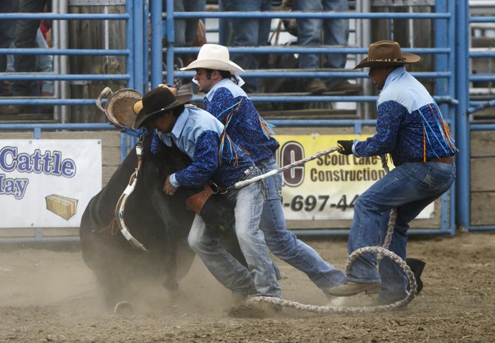 2015 Wiley City Rodeo | News Photos | yakimaherald.com