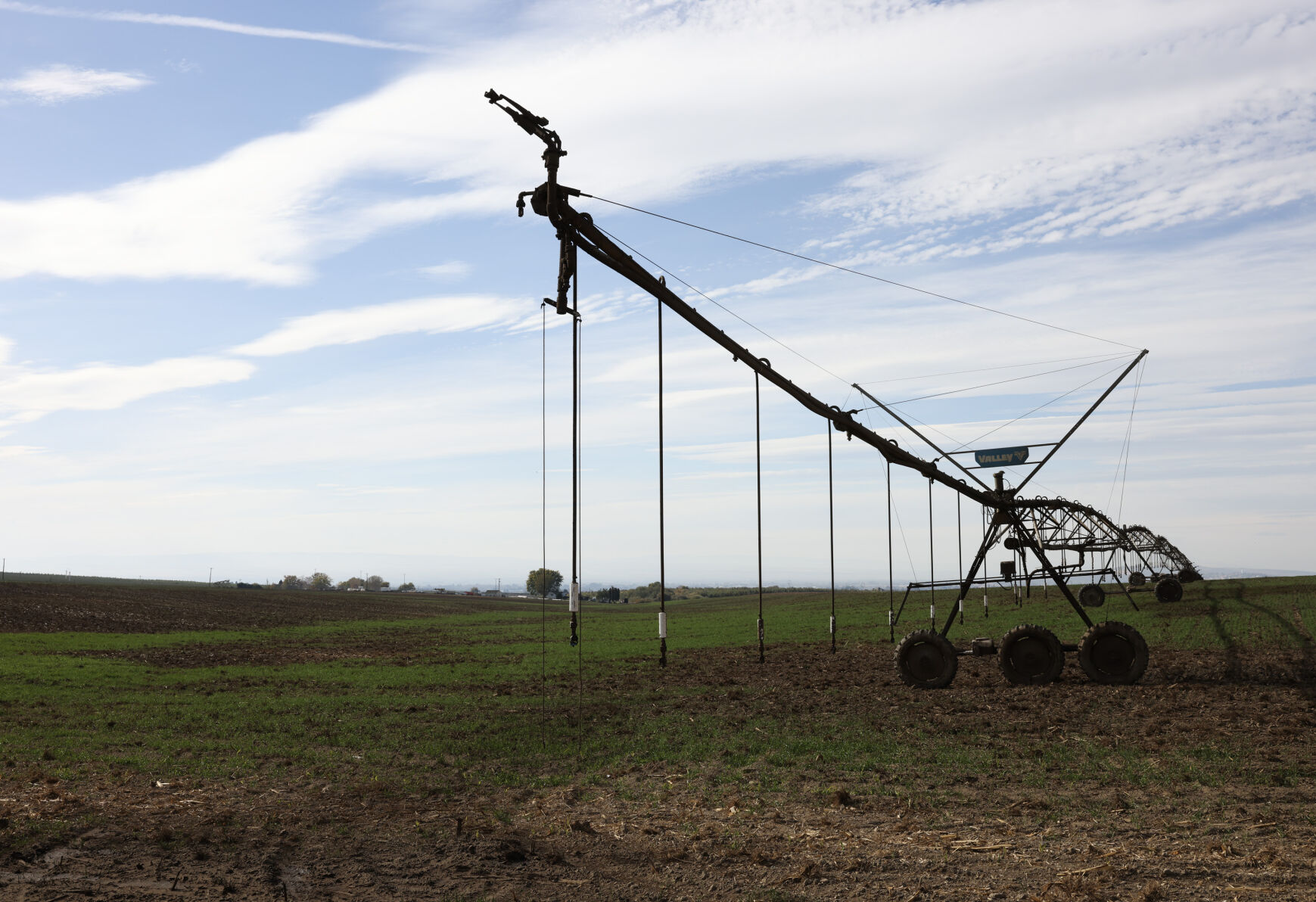 Yakima Basin irrigation districts urge Ecology to enforce water right ...