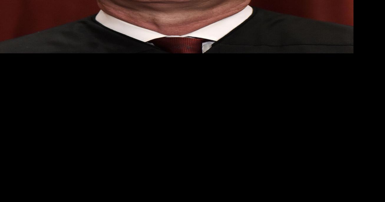 Column: Why the Justice Alito flag flap matters — even if he blames his ...