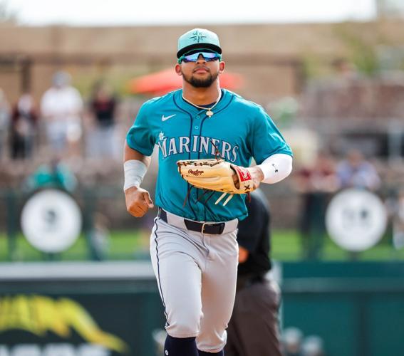 Mariners set to call up outfield prospect Jonatan Clase | Mariners ...