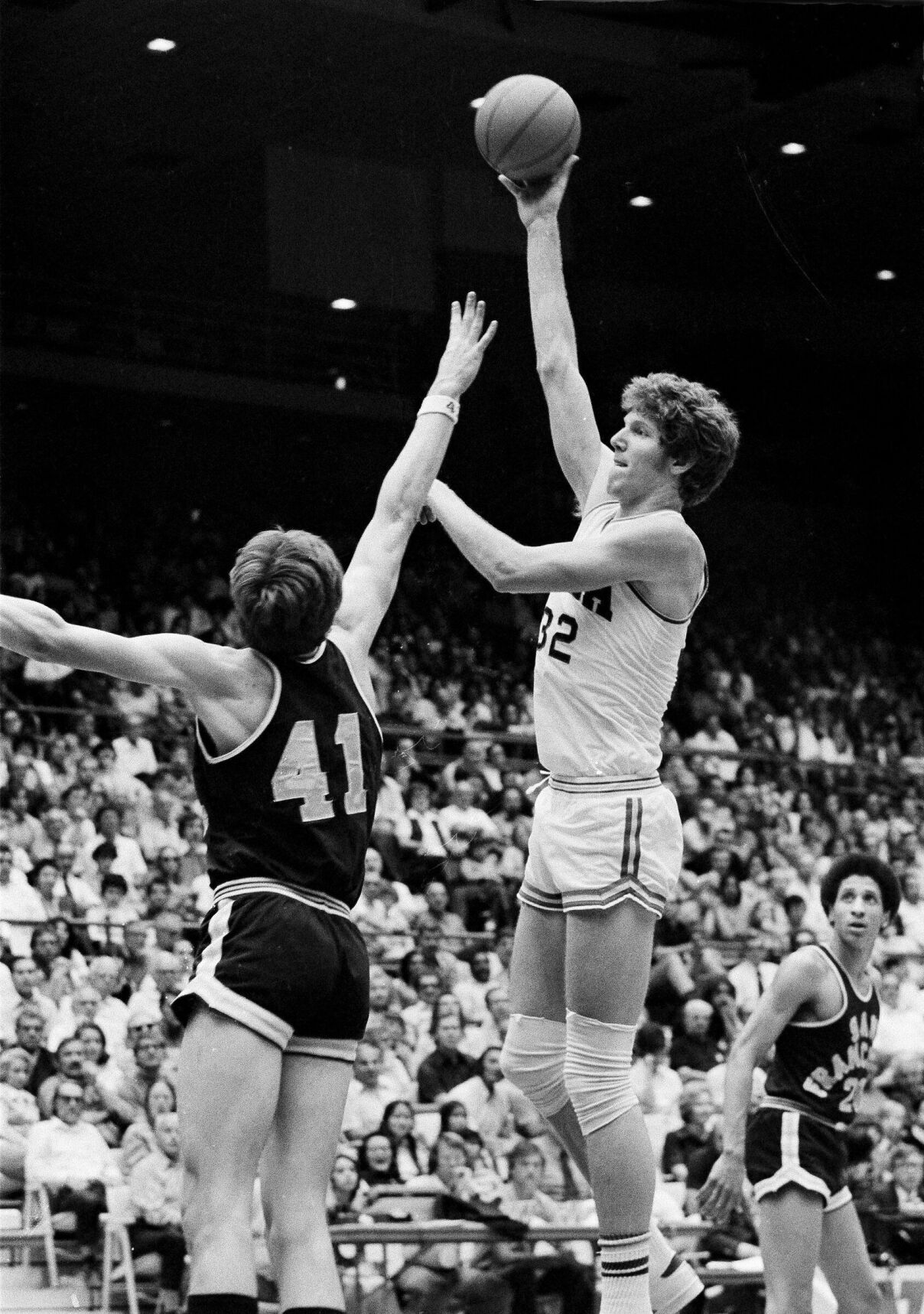 RIP, Bill Walton: The Pac-12’s greatest supporter passes away | UW ...