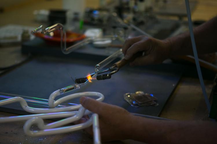 PHOTOS: Yakima neon artist | News Photos | yakimaherald.com